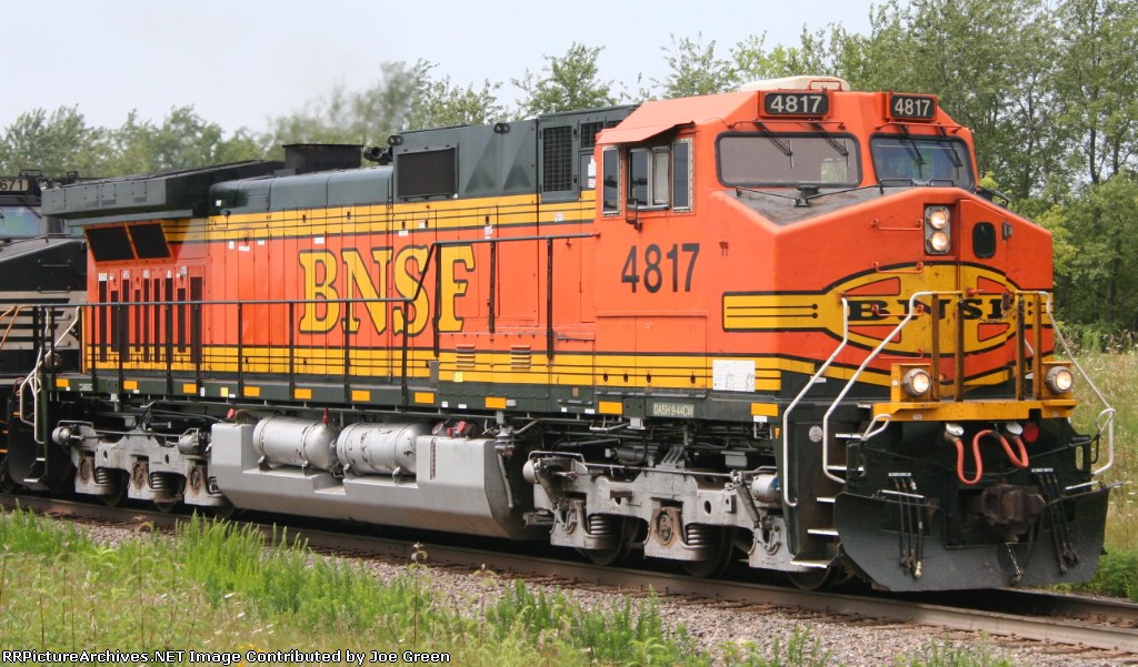 BNSF 4817